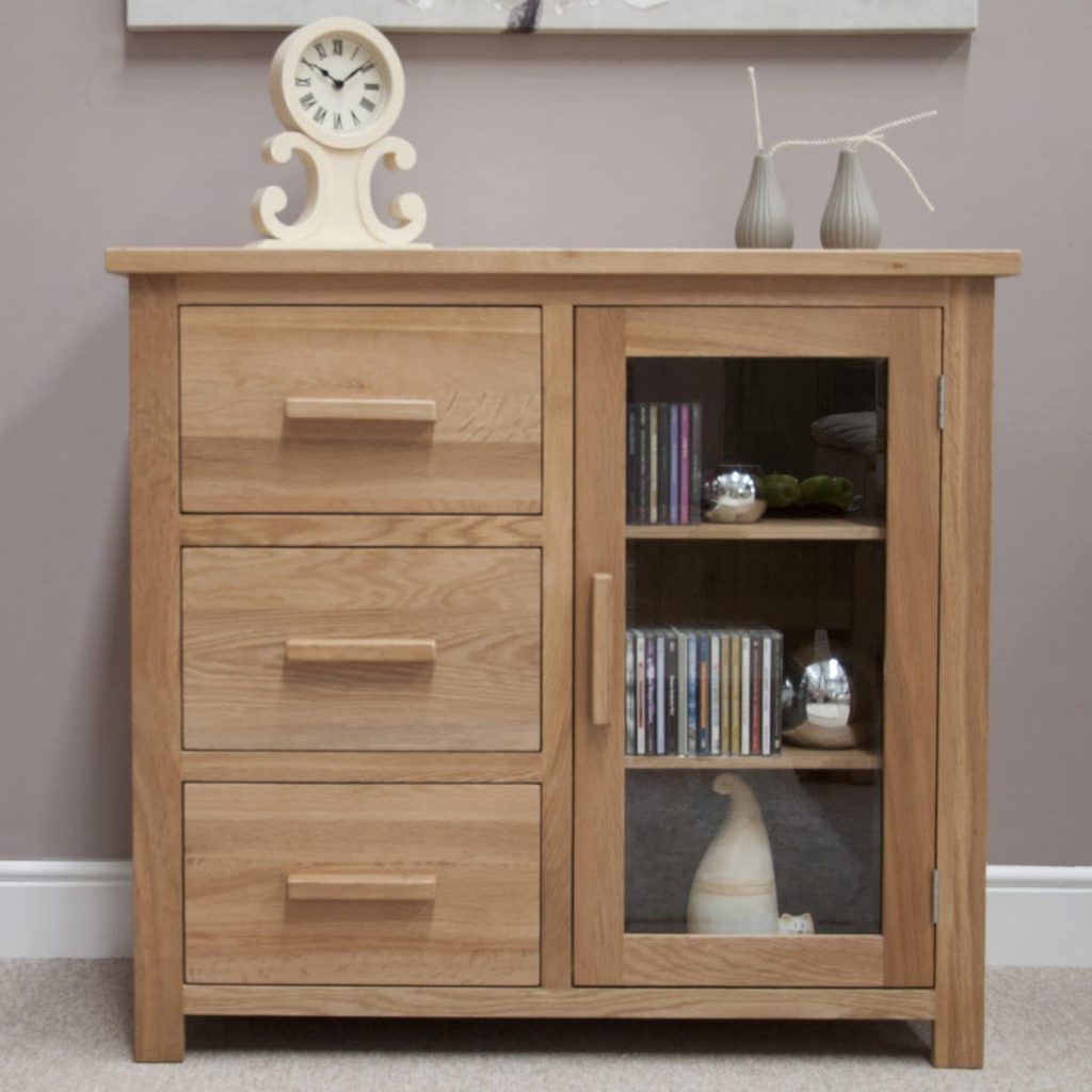 Harwell Oak Small Glazed Chest - Only Oak Furniture - Free Delivery