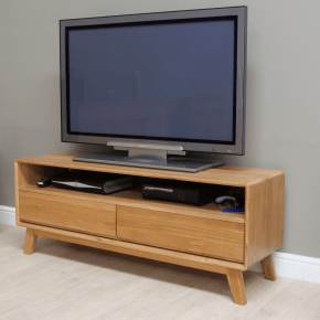 Oak TV Units | Solid Oak Units & Cabinets | FREE Delivery